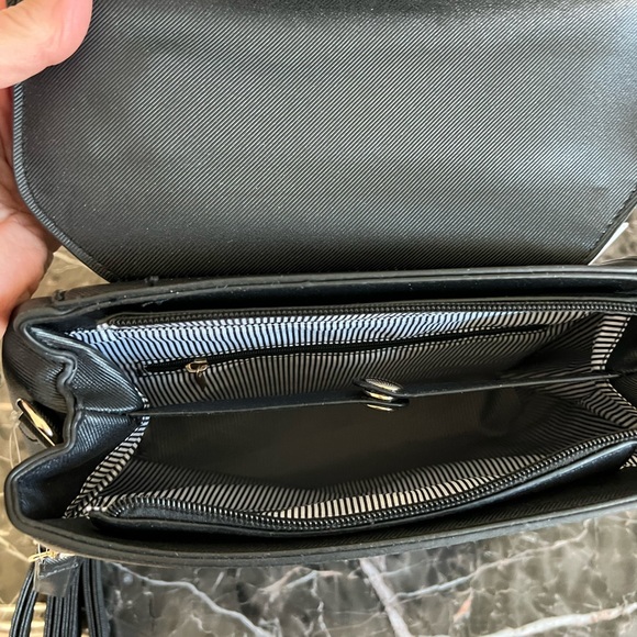 Malibu Skye | Bags | New Malibu Sky Vegan Leather Black Convertible ...